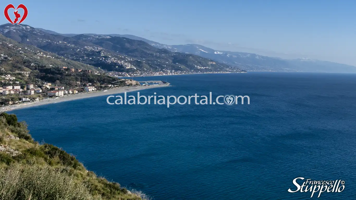Riviera di San Francesco (Calabria): cosa vedere, fare, turismo