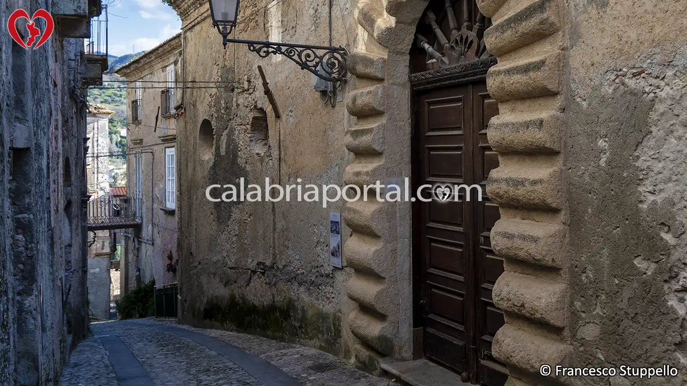 Centro Storico di Amantea: scorci e vicoli caratteristici