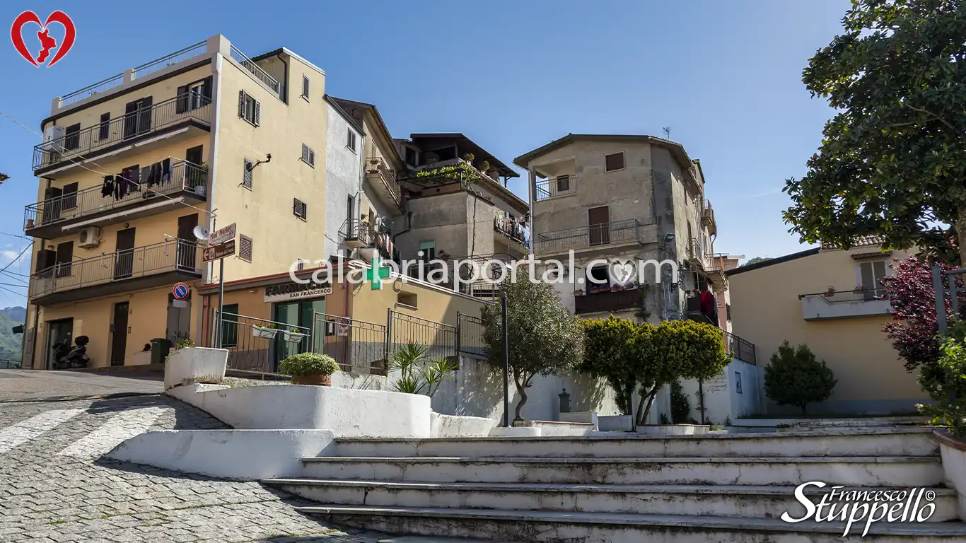 Centro Storico di Bonifati: scorci e vicoli caratteristici