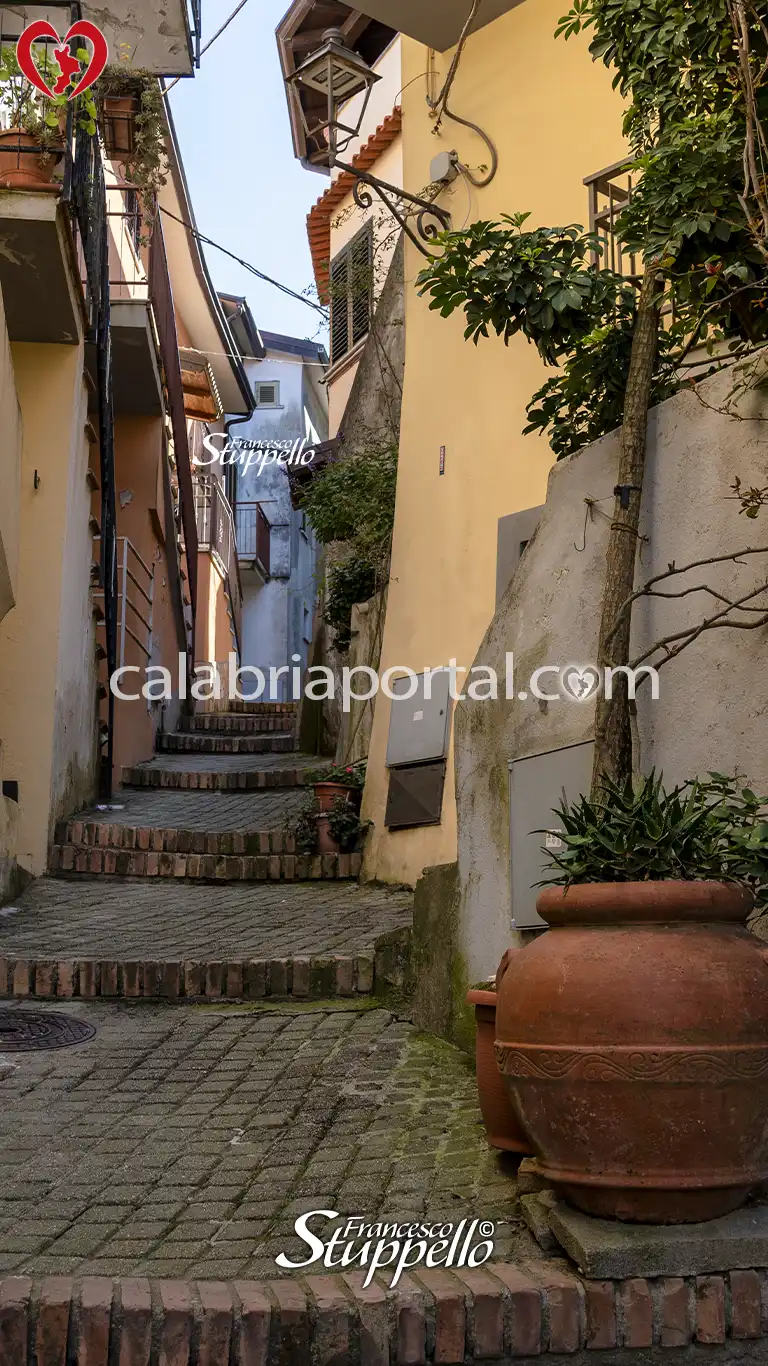 Centro Storico di Bonifati: scorci e vicoli caratteristici