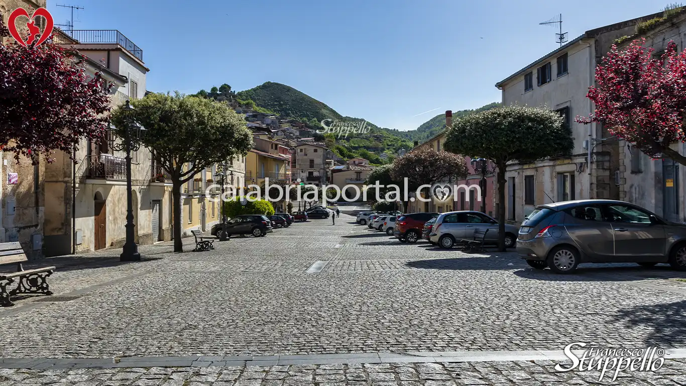 Centro Storico di Bonifati: scorci e vicoli caratteristici