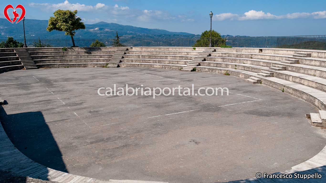 Calvisi (Calabria): cosa vedere e fare