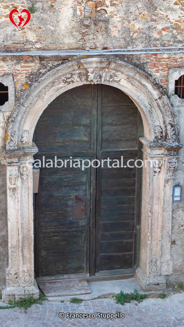 Calvisi (Calabria): cosa vedere e fare