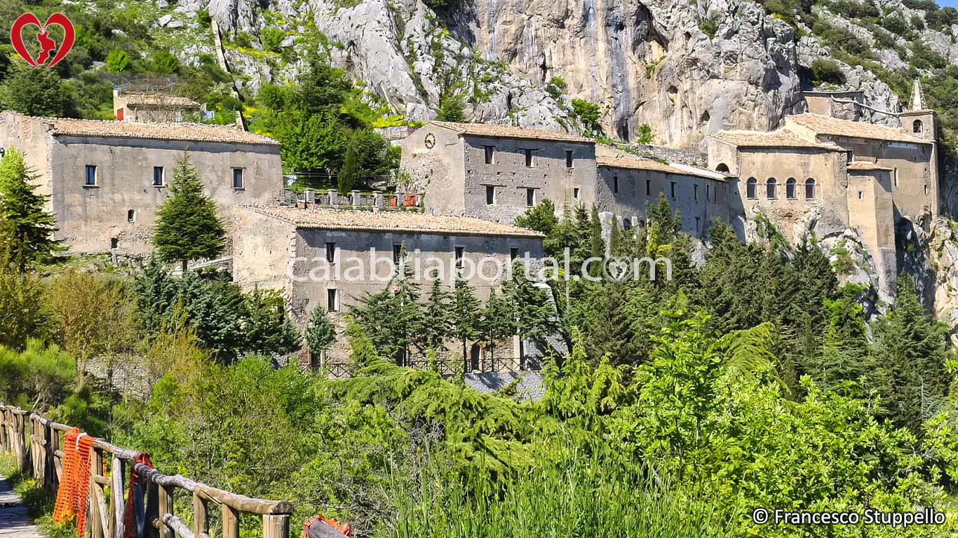 Santuario di Santa Maria delle Armi a Cerchiara di Calabria