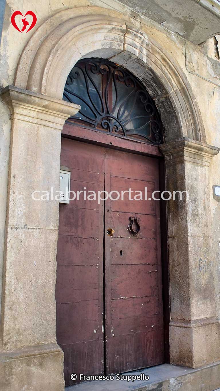 Corte di Aprigliano (Calabria): cosa vedere e fare