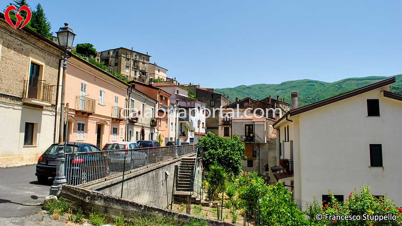 Corte di Aprigliano (Calabria): cosa vedere e fare