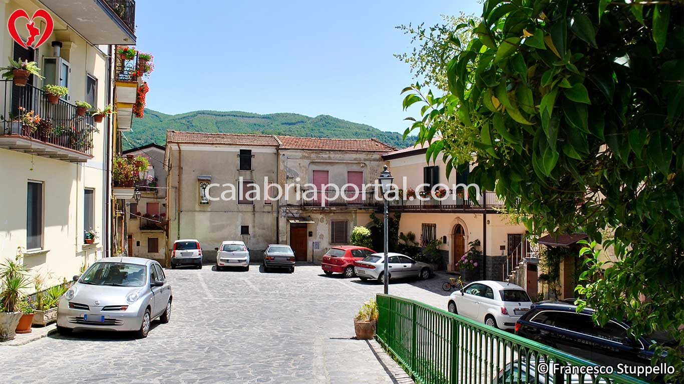 Corte di Aprigliano (Calabria): cosa vedere e fare