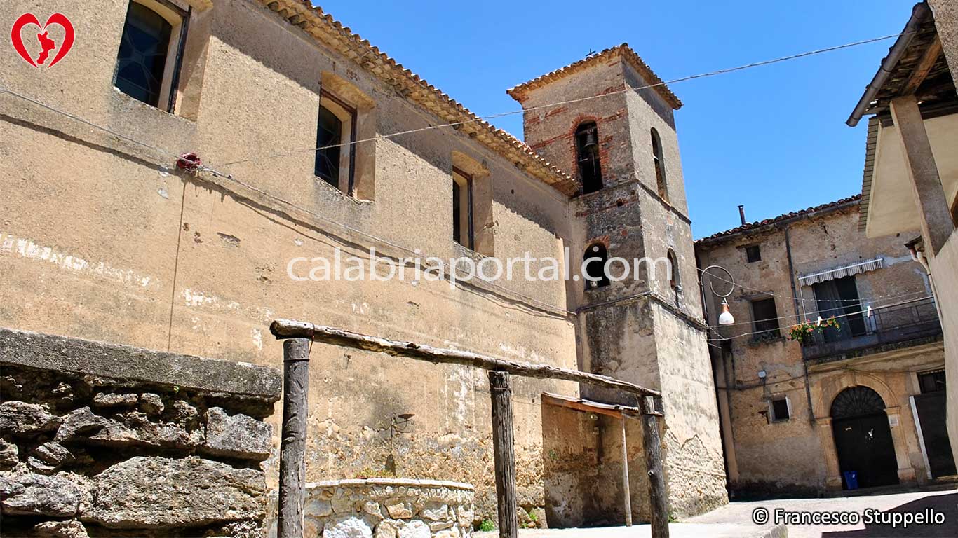 Cribari di Casali del Manco (Calabria): cosa vedere e fare