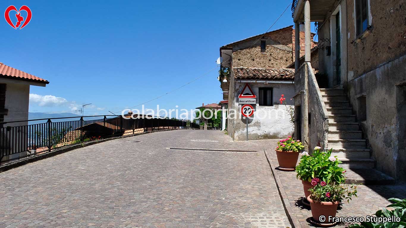 Cribari di Casali del Manco (Calabria): cosa vedere e fare