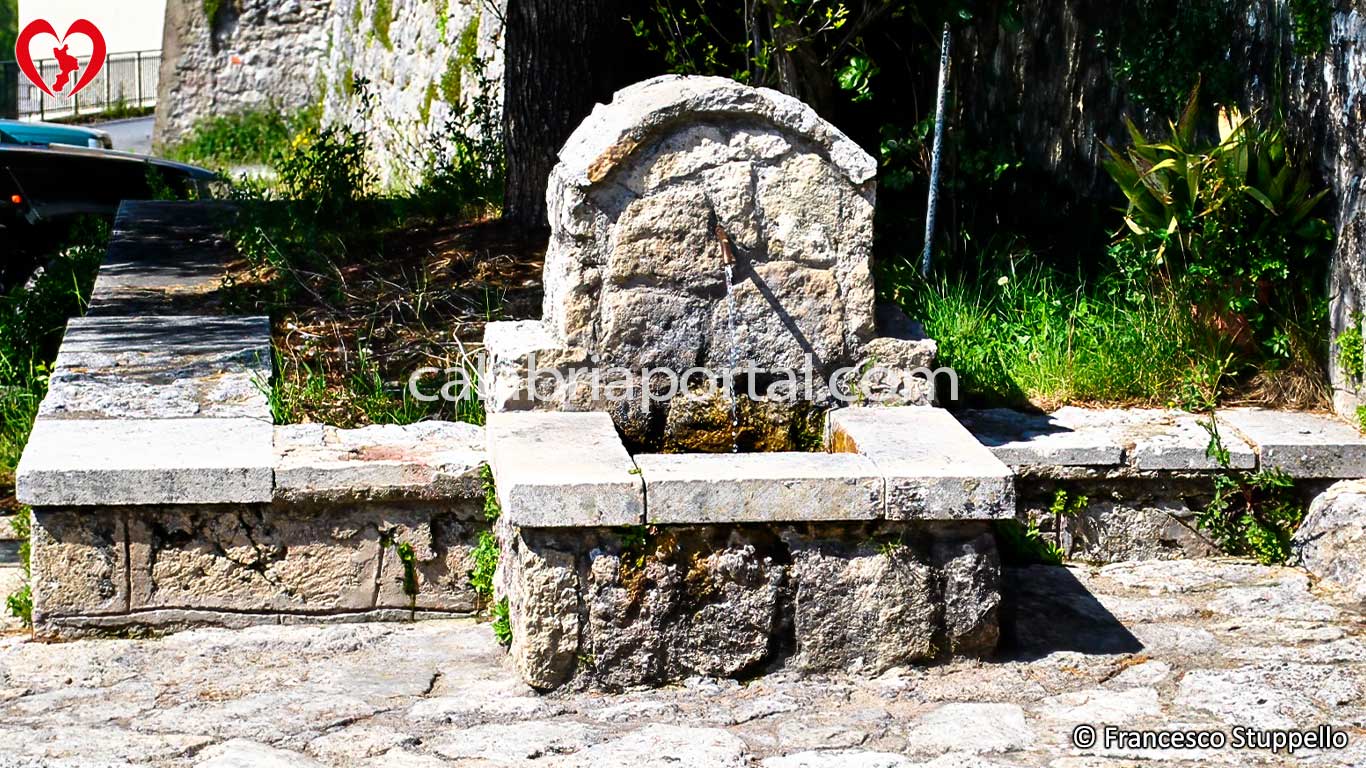 Fontane della Calabria: artistiche, ornamentali e monumentali