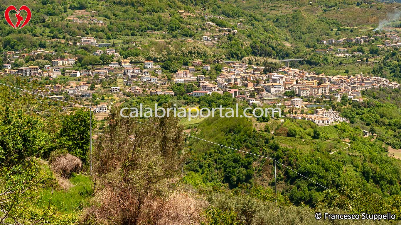 Lago (Calabria): cosa vedere, fare, idee di viaggio