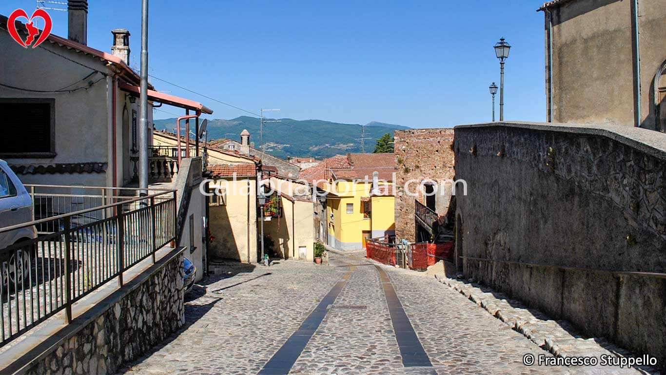 Mangone (Calabria): cosa vedere e fare