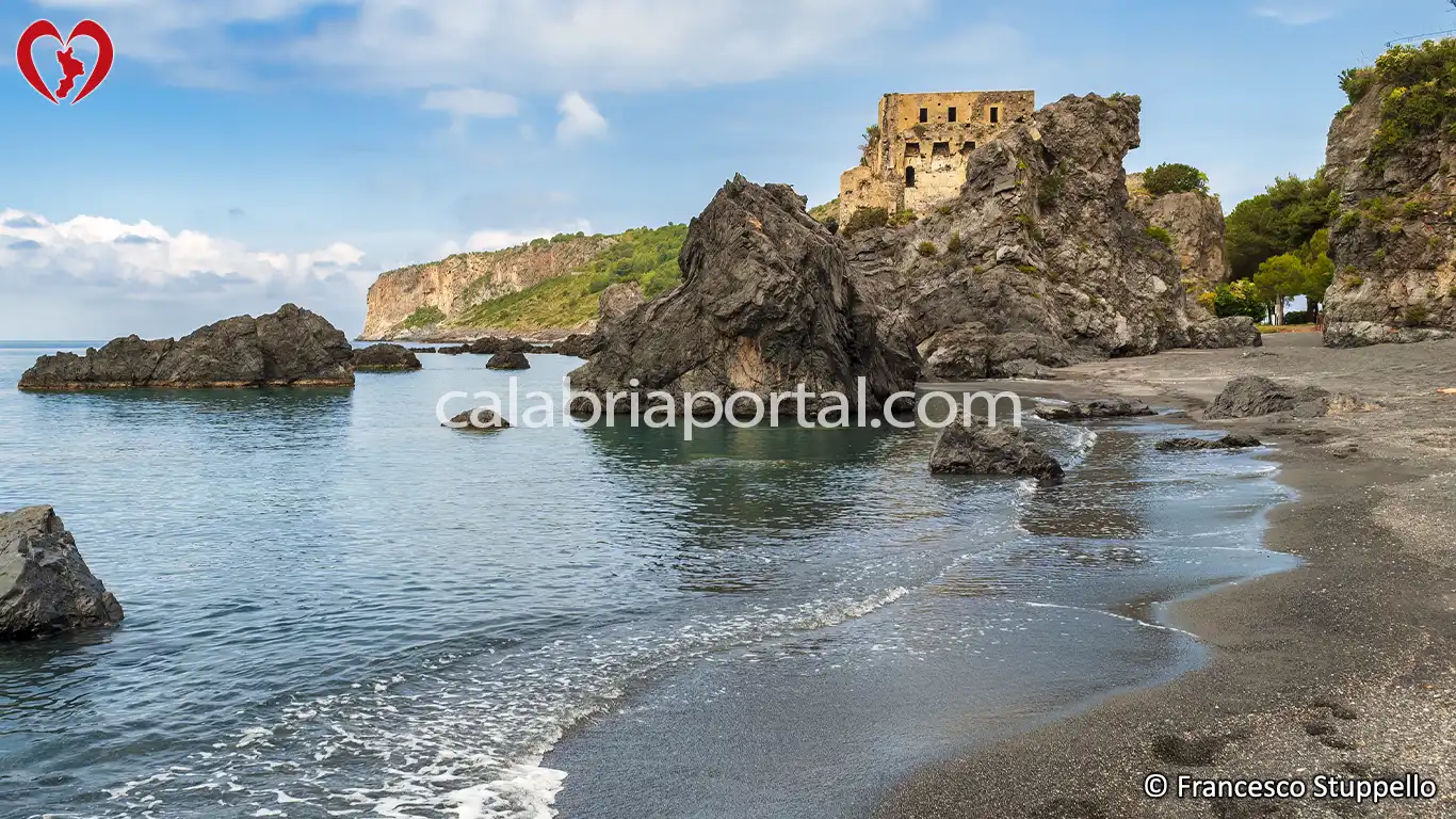 Scogli di Fiuzzi a Praia a Mare