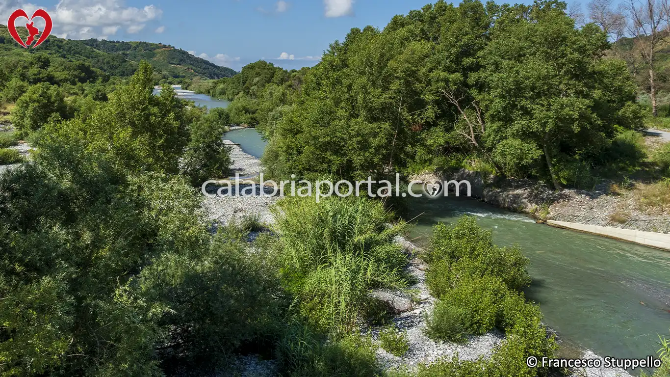 Scopri i venti Fiumi più lunghi della Calabria