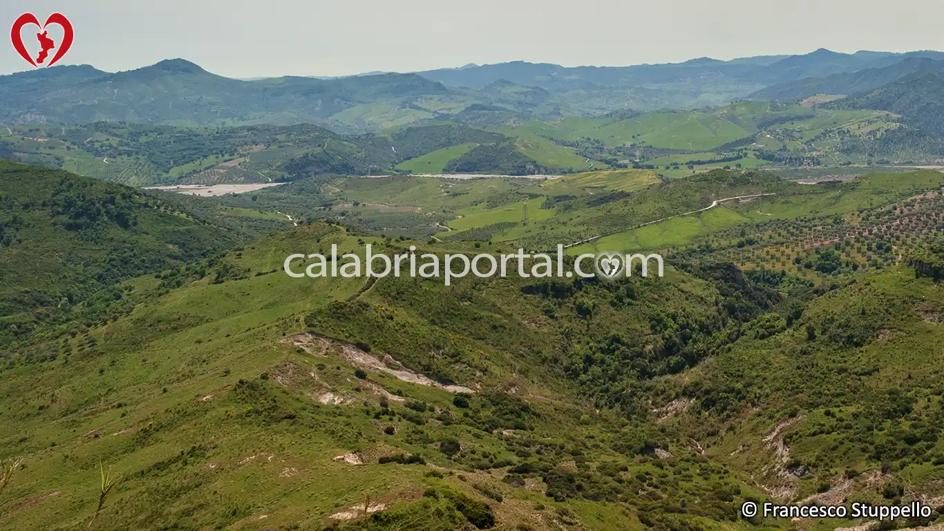 Scopri i venti Fiumi più lunghi della Calabria