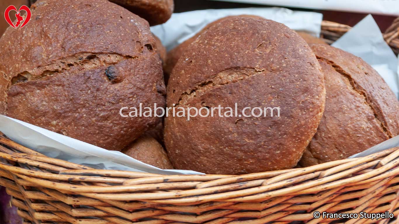 Pane Calabrese di Castagne: antico prodotto tipico di montagna