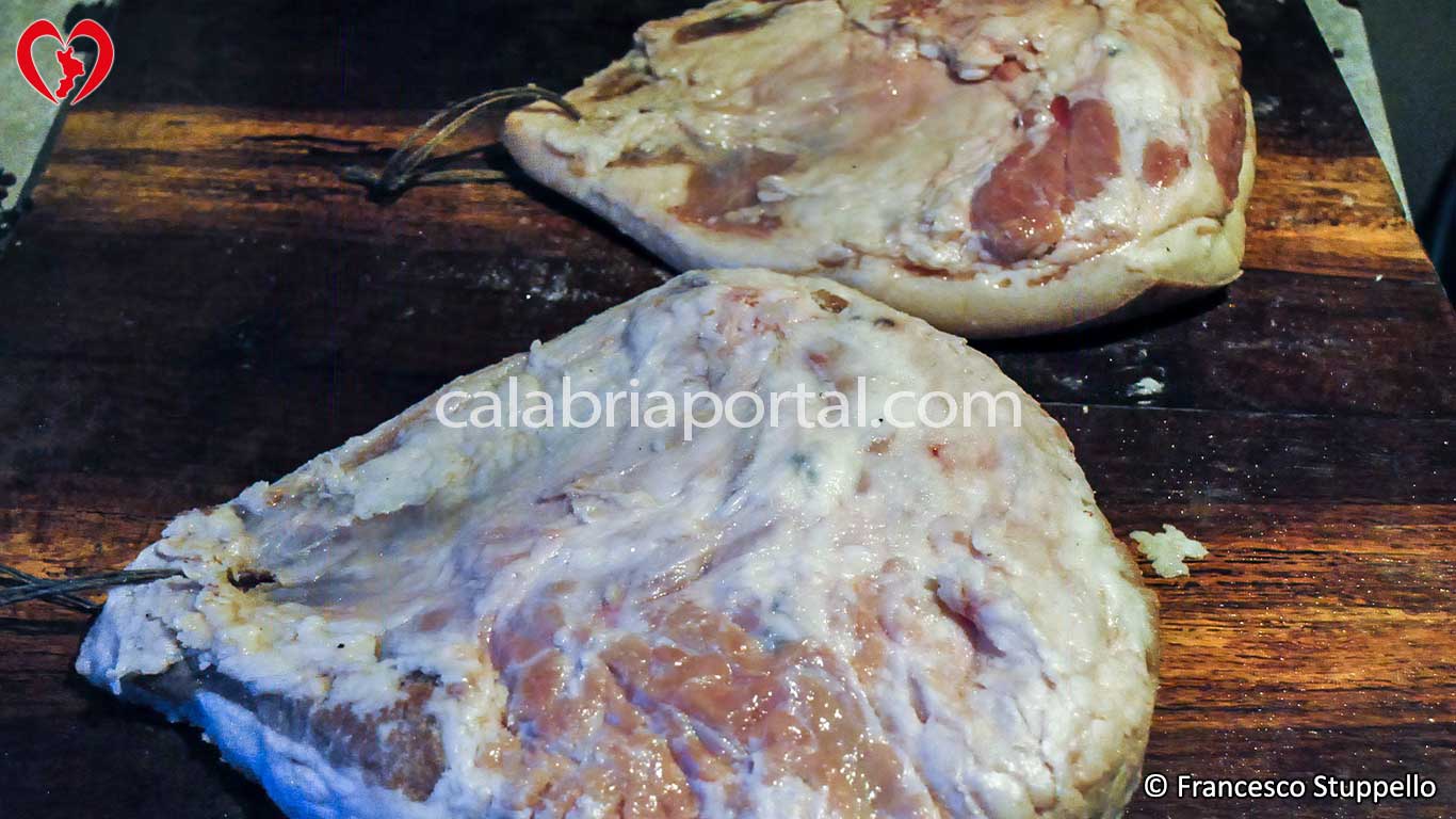 Guanciale Calabrese: salume tipico della Calabria